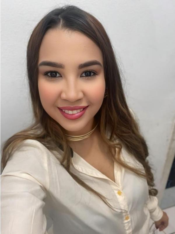 Larissa Prado | Heon Plataforma